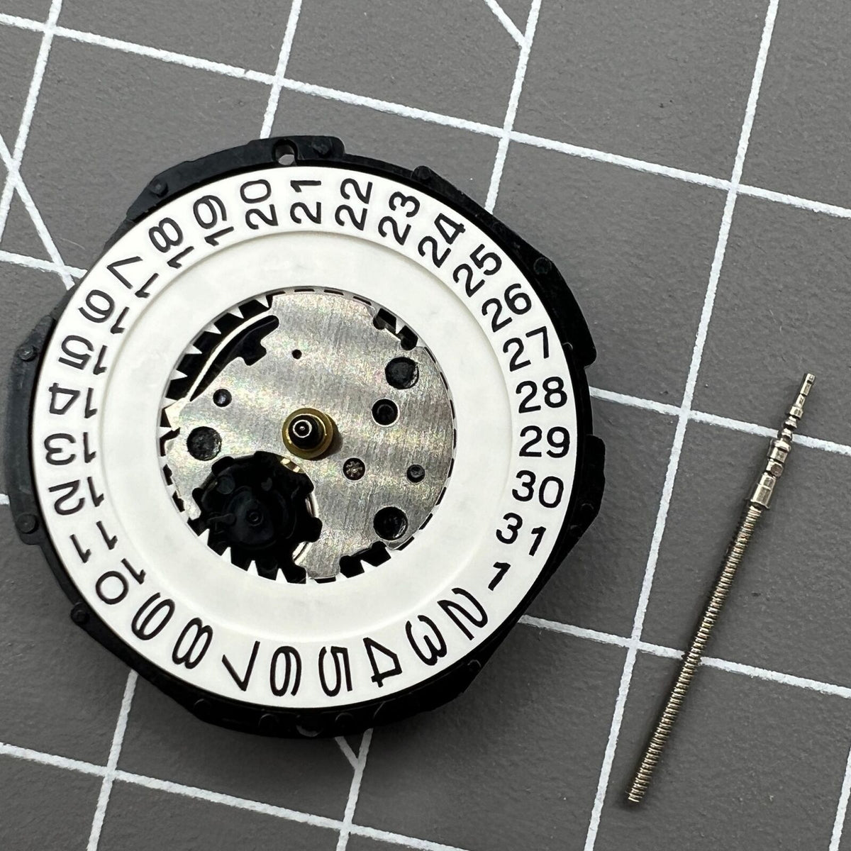 Japan Made Movement Hattori Epson PC32 Watch - Elegance Meets Precisio – GE SMART LTD.