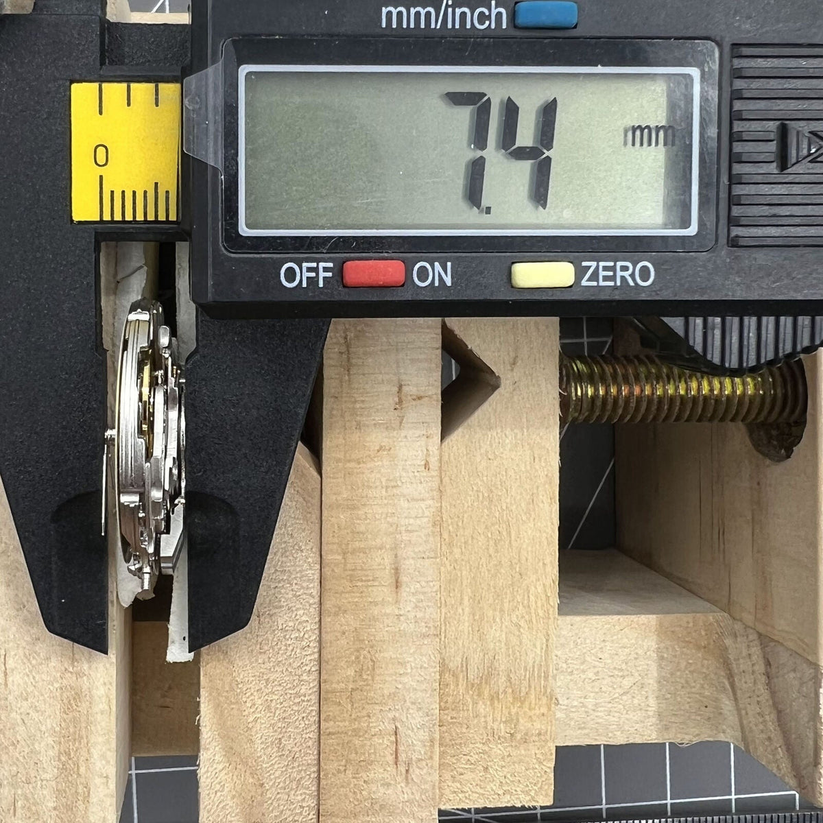 HZ6460 4 Hands Automatic Mechanical Movement for ETA 2836-2 GMT: Perso ...