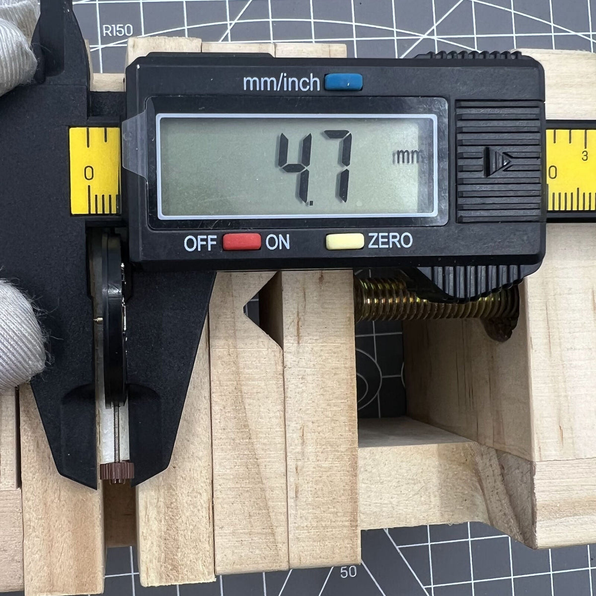 Swiss Made Ronda 519 Quartz Watch Movement: Precision and Comfort Comb ...