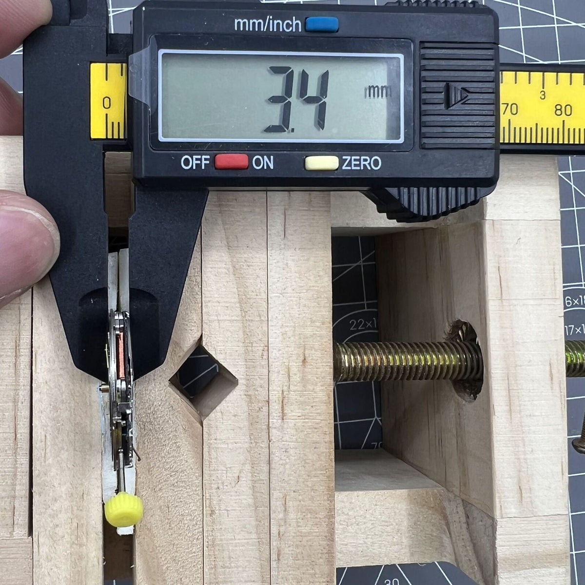 Replace ISA 8171 Swiss Silver ISA 8161 Date@6 - The Perfect Quartz Mov ...