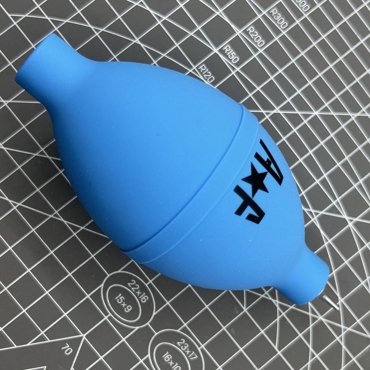 A*F 18666 AF Air Dust Pump Cleaner: The Ultimate Watch Dust Blower – GE ...