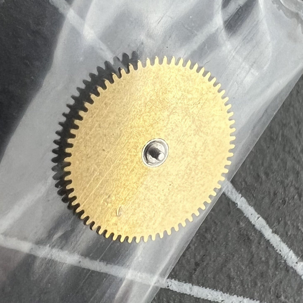 Date Indicator Driving Wheel - Optimize Your Movement SW200 Experience ...
