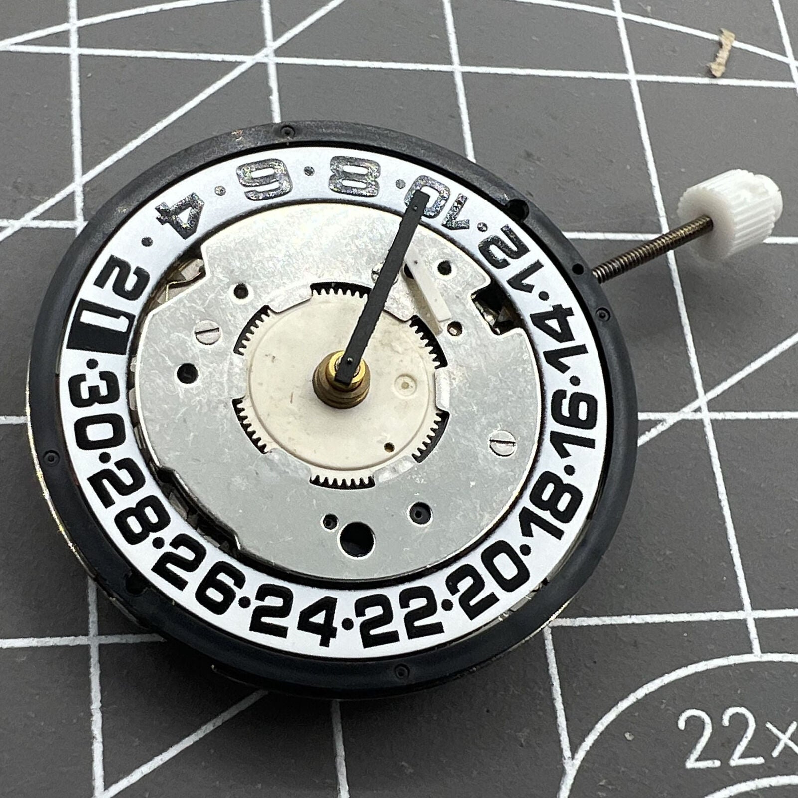 Swiss-Made ISA 8176A Quartz Watch Movement with White Dial ? Precision ...