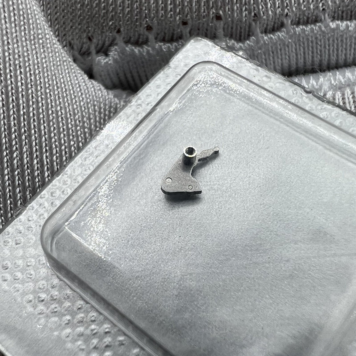 Swiss Setting Lever for Omega 3303 3313 Movement ? Precision and Comfo ...