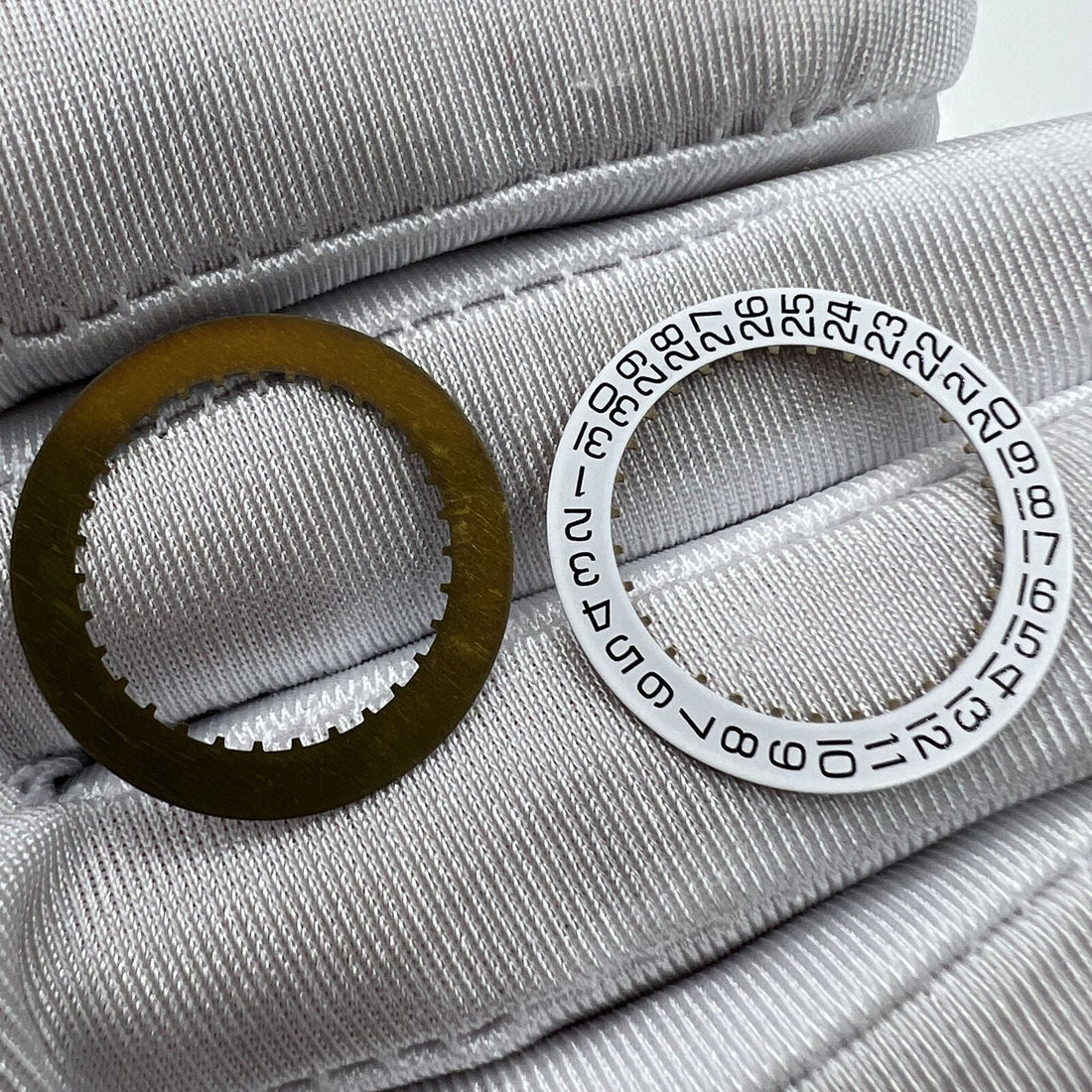 Enhance Your ETA Movement with White Date Disk Wheel at 6 O'Clock ...