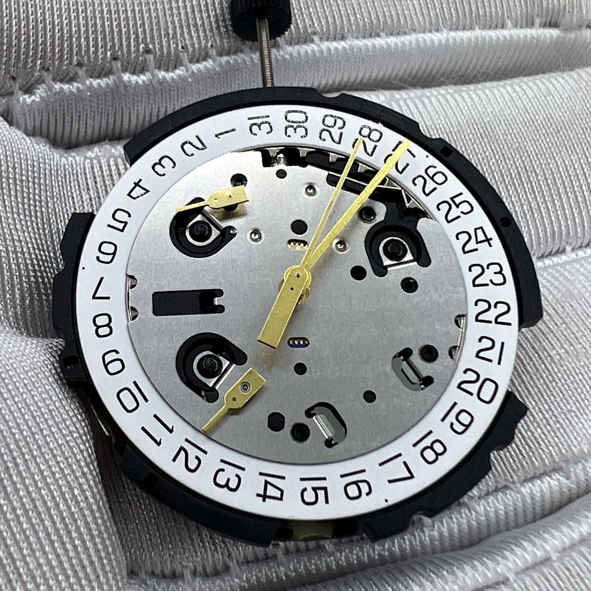 Discover the Elegance of the ETA G10.962 Quartz Chronograph Watch – GE ...