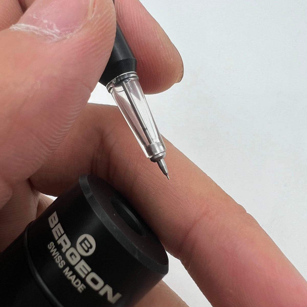 Bergeon 7718-1A Automatic Watch and Clock Oiler - The Ultimate Tool fo ...