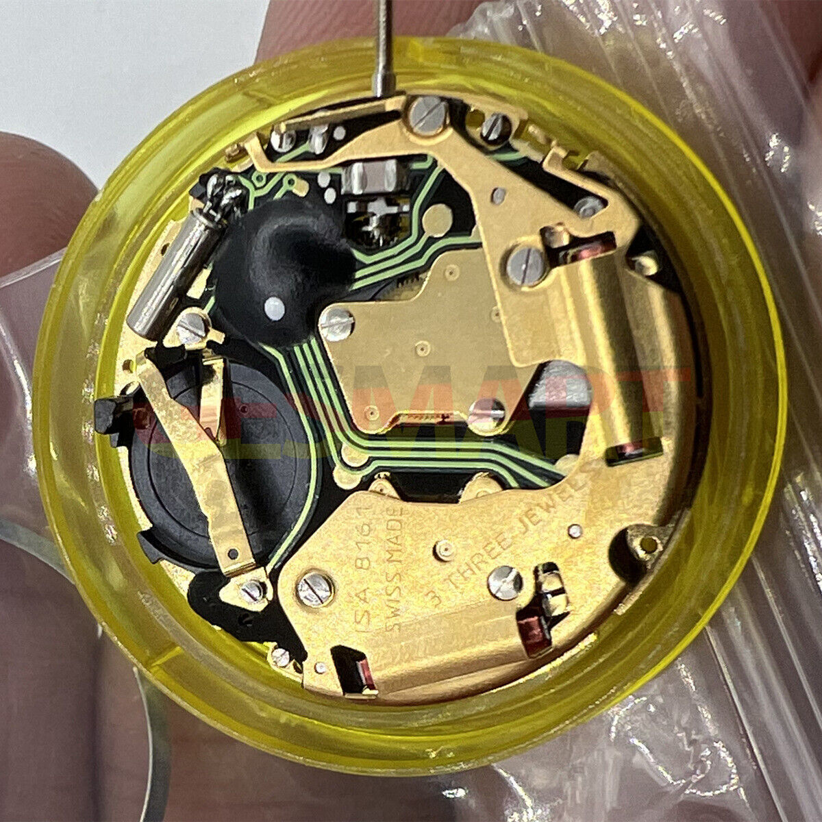 ISA 8161 Golden Watch: Elegance Meets Precision in Timekeeping – GE ...